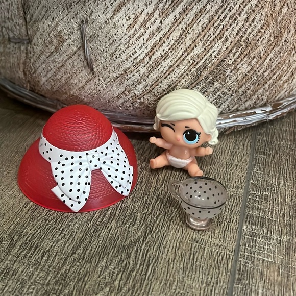 L.O.L. Surprise! | Toys | Lol Surprise Doll Lil Leading Lady Marilyn ...